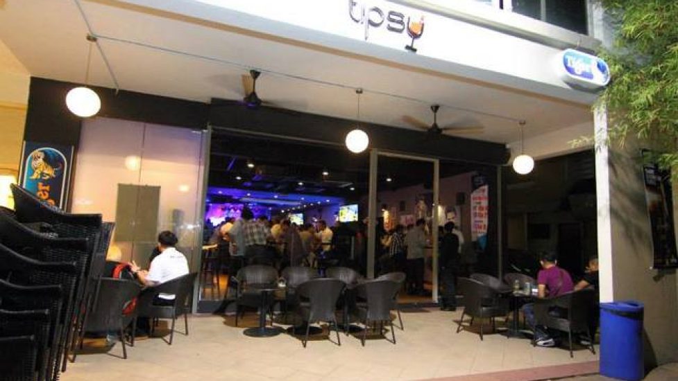 Tipsy Bar SELANGOR | VMO