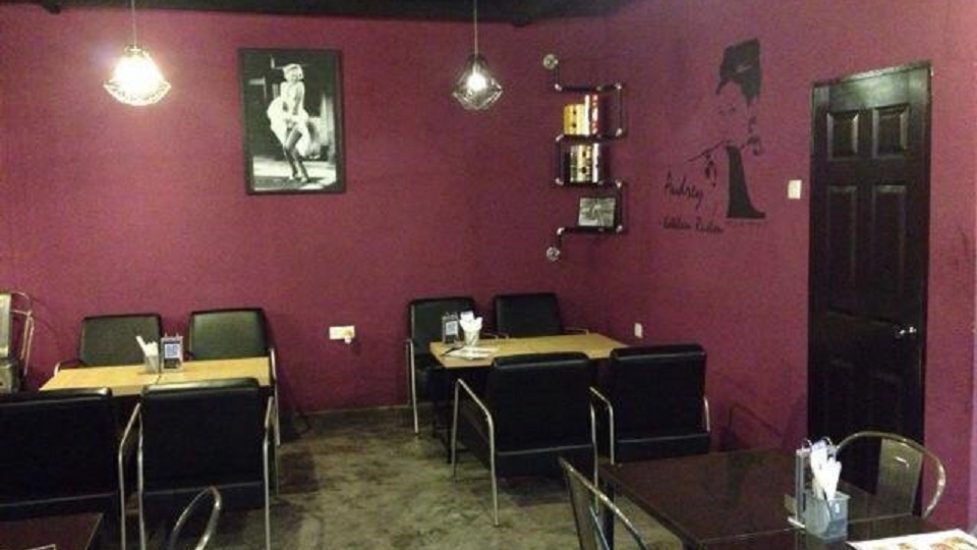 READ Cafe Muar | VMO