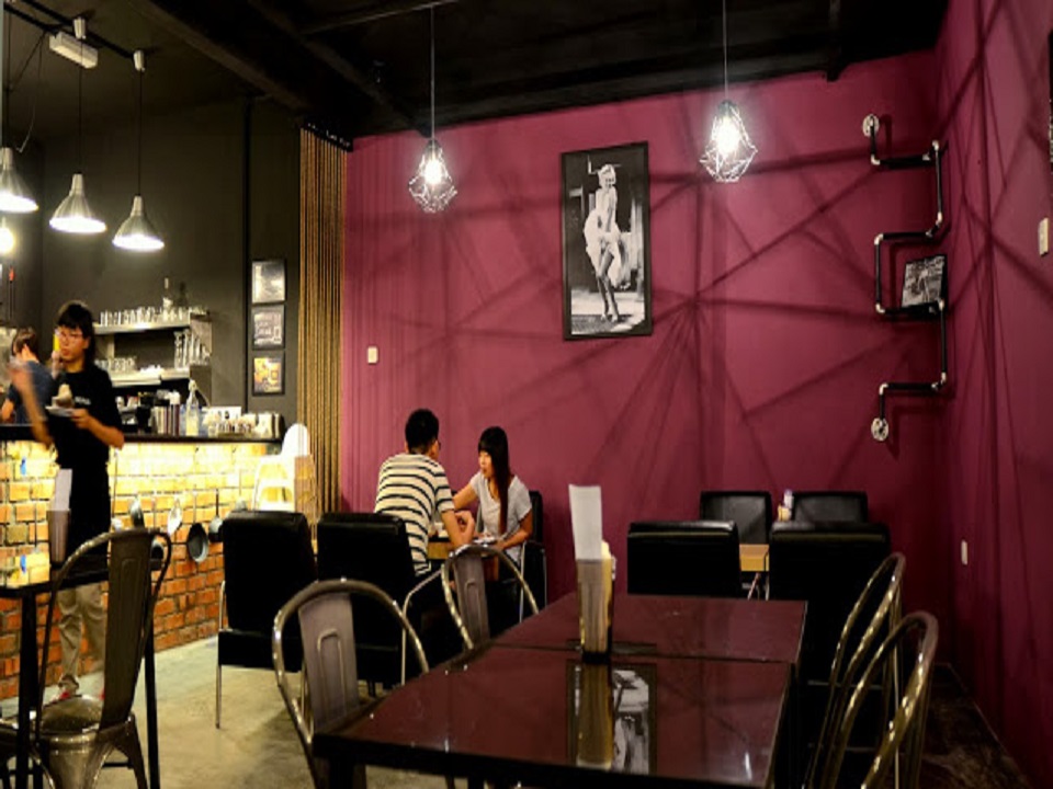 READ Cafe Muar | VMO