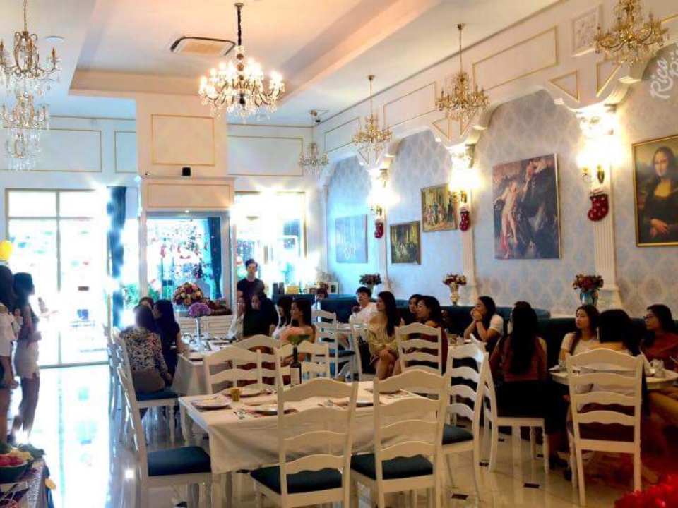 Rever Restaurant | VMO