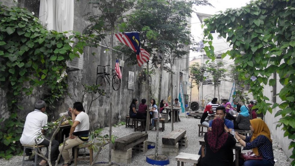 Kula Cafe Kuantan | VMO