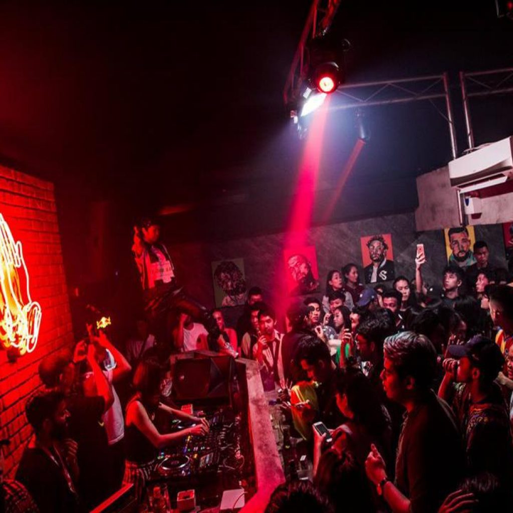 six_cocktail_lounge_bangsar_01 | VMO