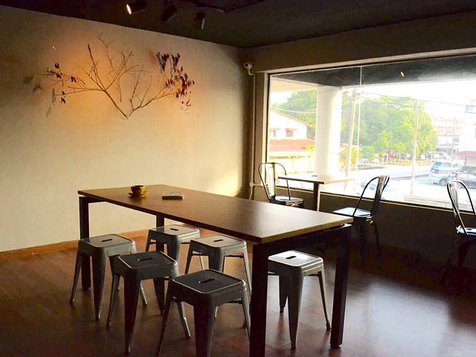Nineteen 61 Cafe Kuantan | VMO