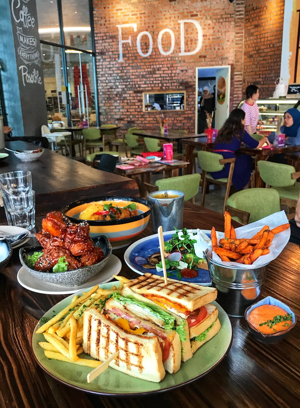 flower_girl_coffee_food_review_10 | VMO