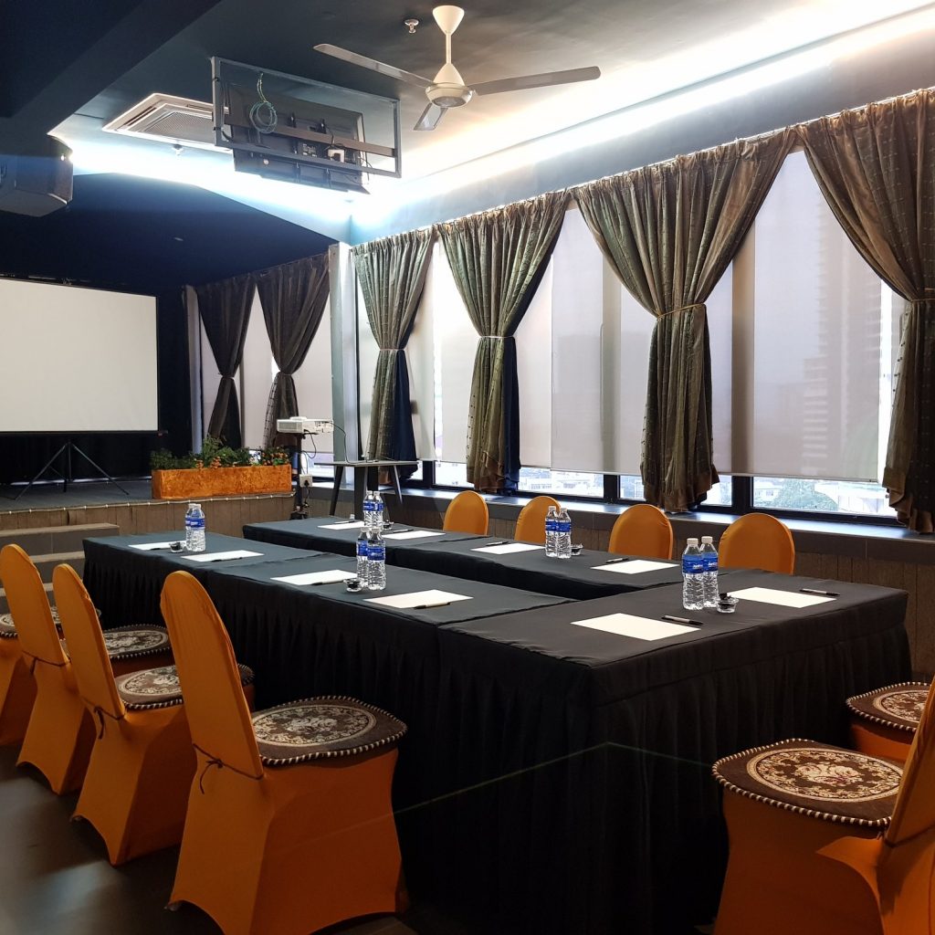 Leo Palace Hotel Meeting Room | VMO